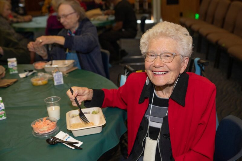 Congregate Dining - JFSSD